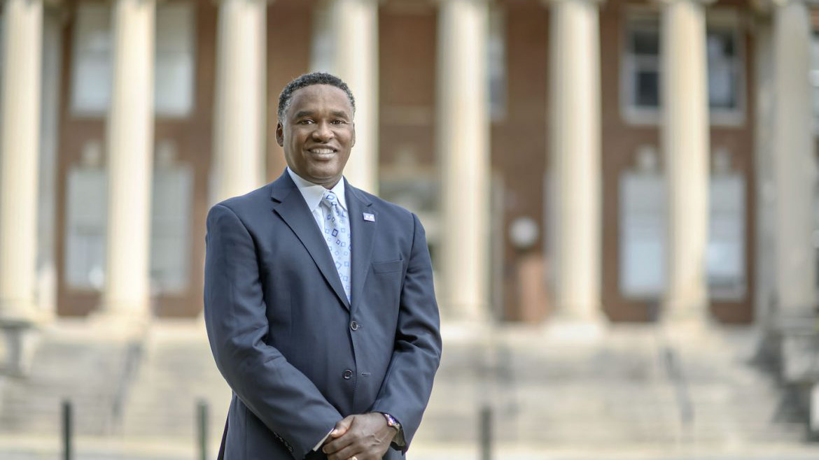 Darrell Freeman – How to Make Millions from Nothing - OZ Arts Nashville